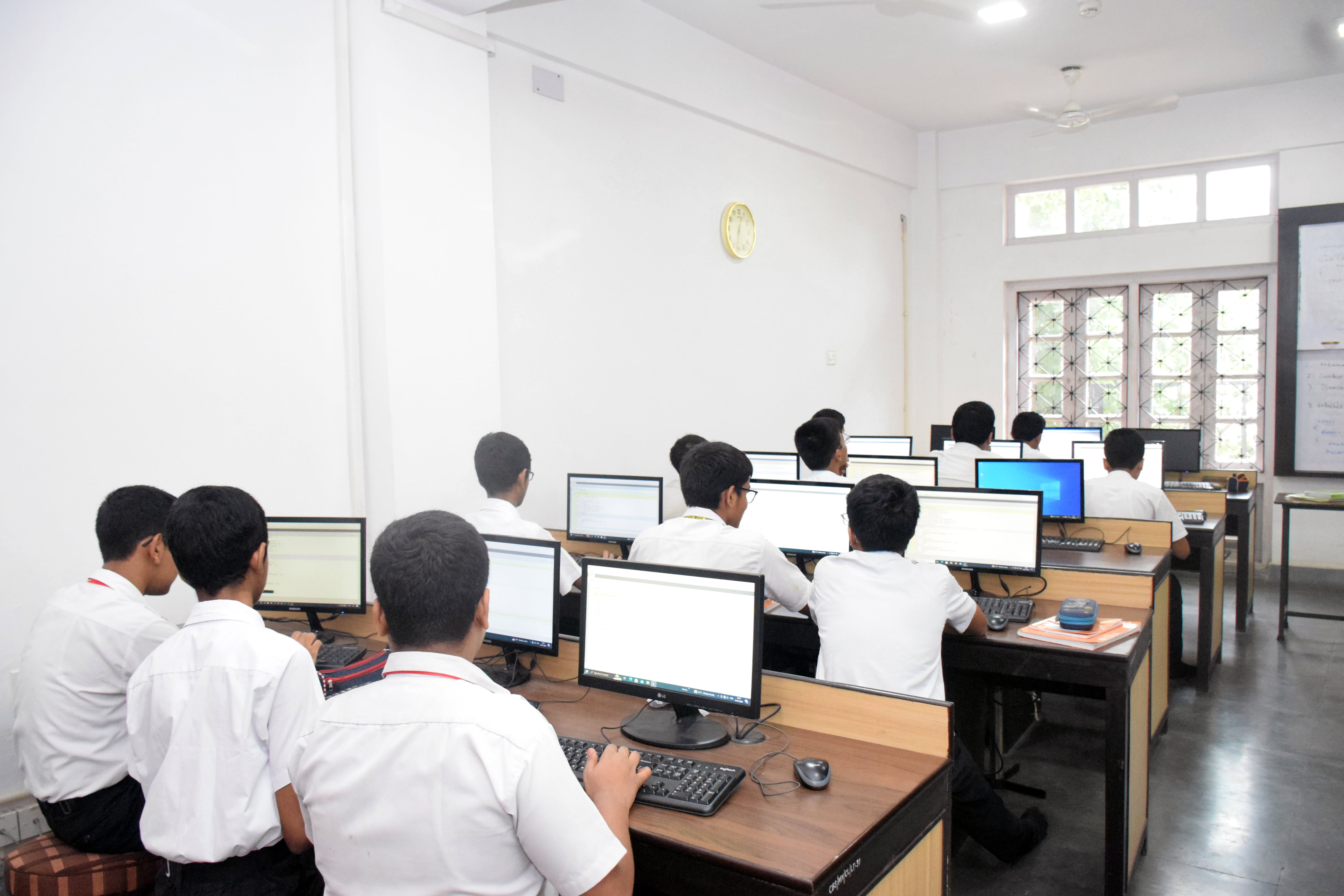 Computer Lab calcutta-boys-school